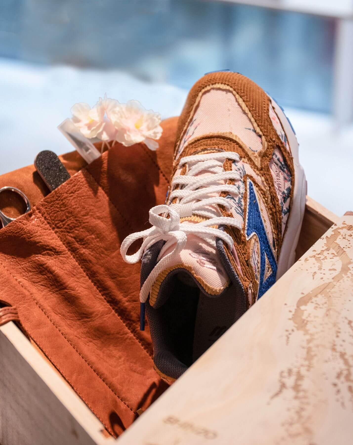 Mizuno tokyo 7 brown store